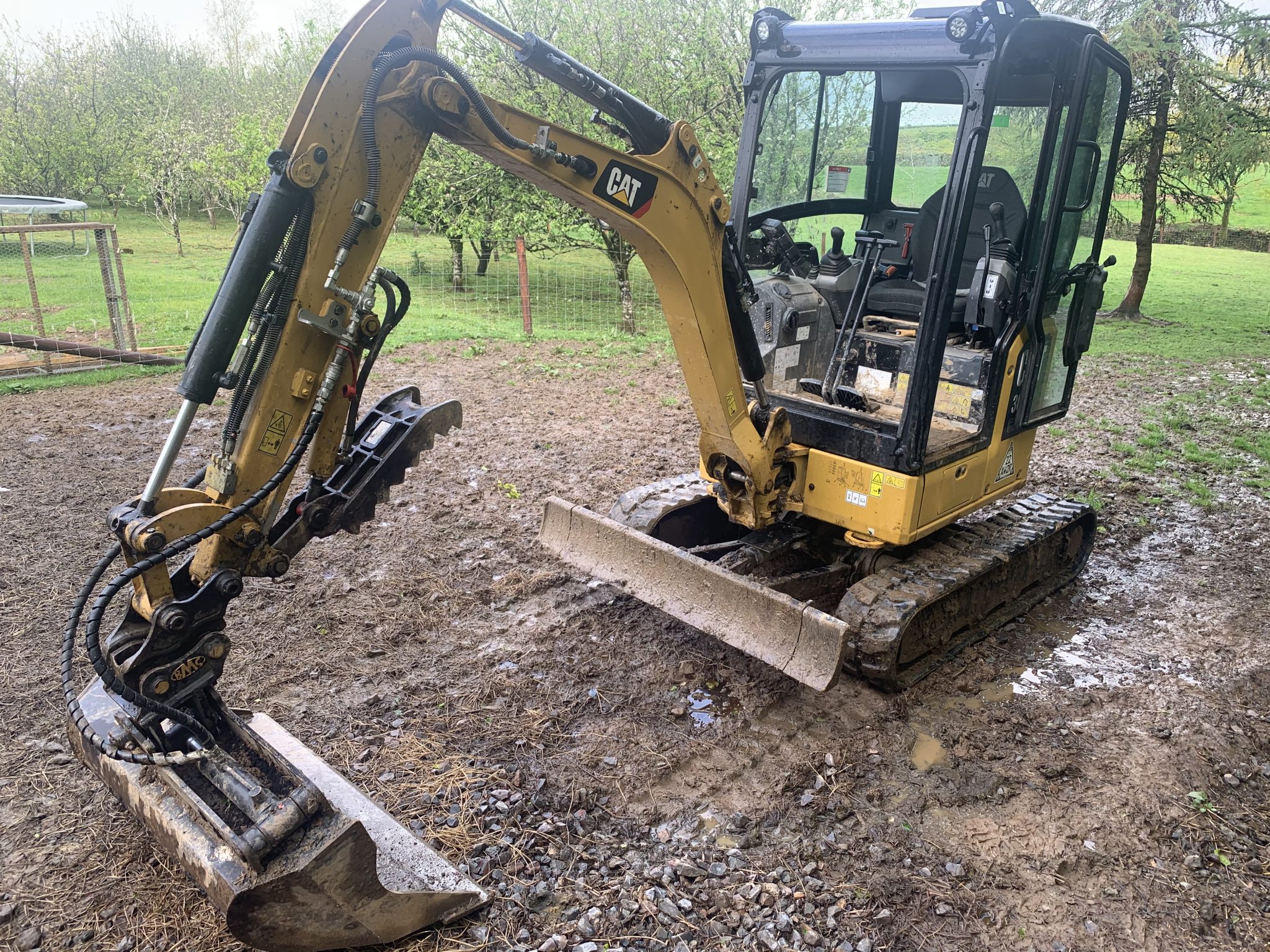 Cat 302cr mini digger package | AA Plant Service